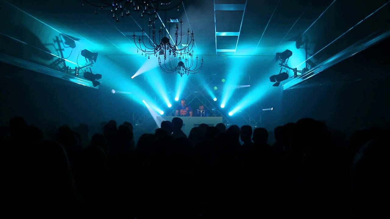 Turn Up To The 90's part 2 - YouTube