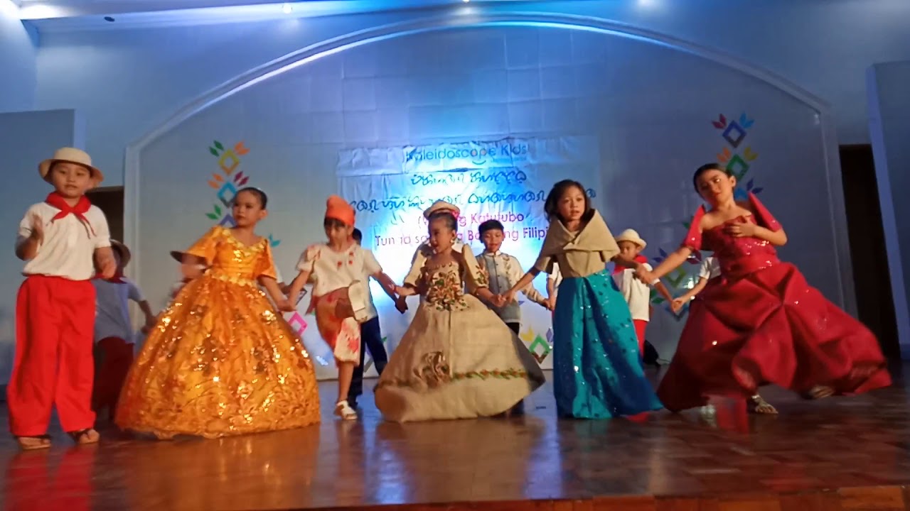 May isang pipit na iiyak dance number 2019 - YouTube