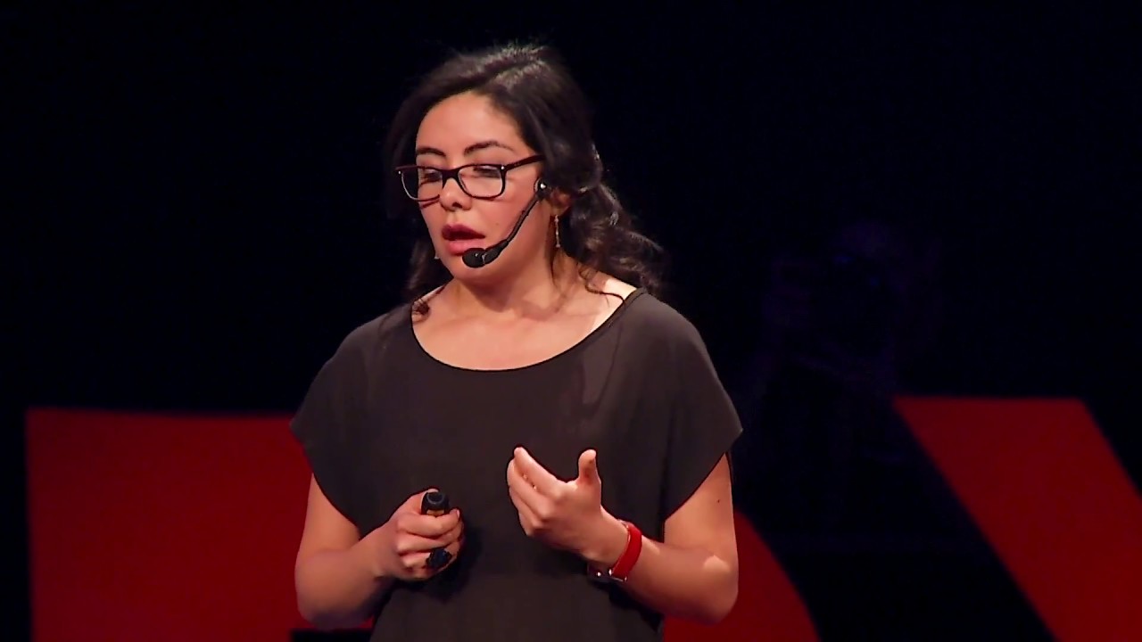 Las posibilidades de Blockchain | Katia Morales | TEDxPitic - YouTube