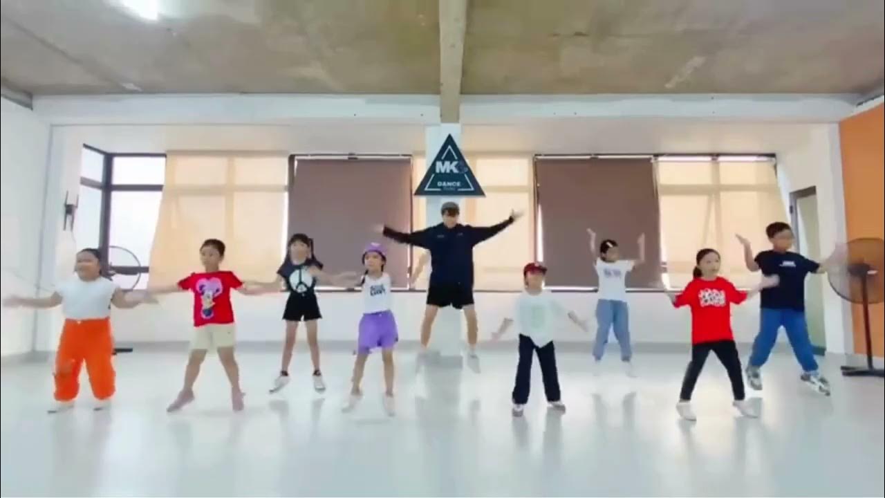 Grade 1 Dance Number - YouTube