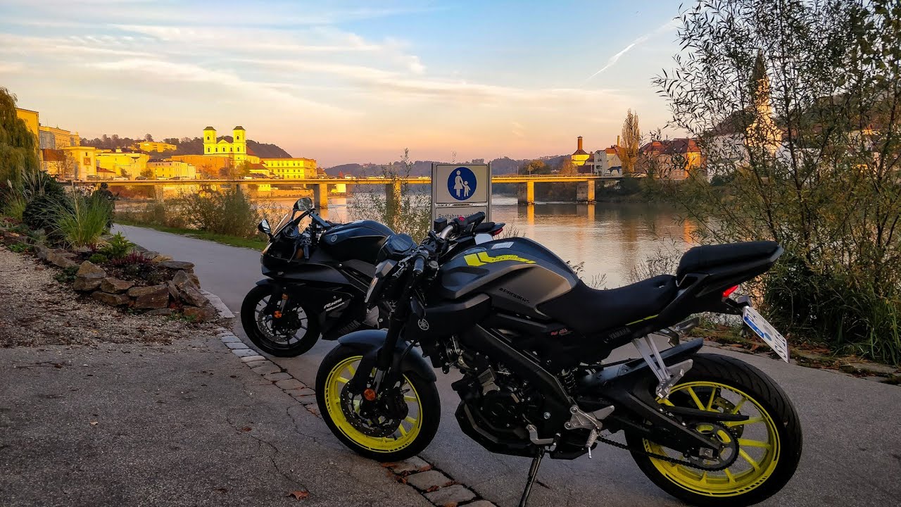GOLDEN AUTUMN! [YAMAHA MT 125] - YouTube