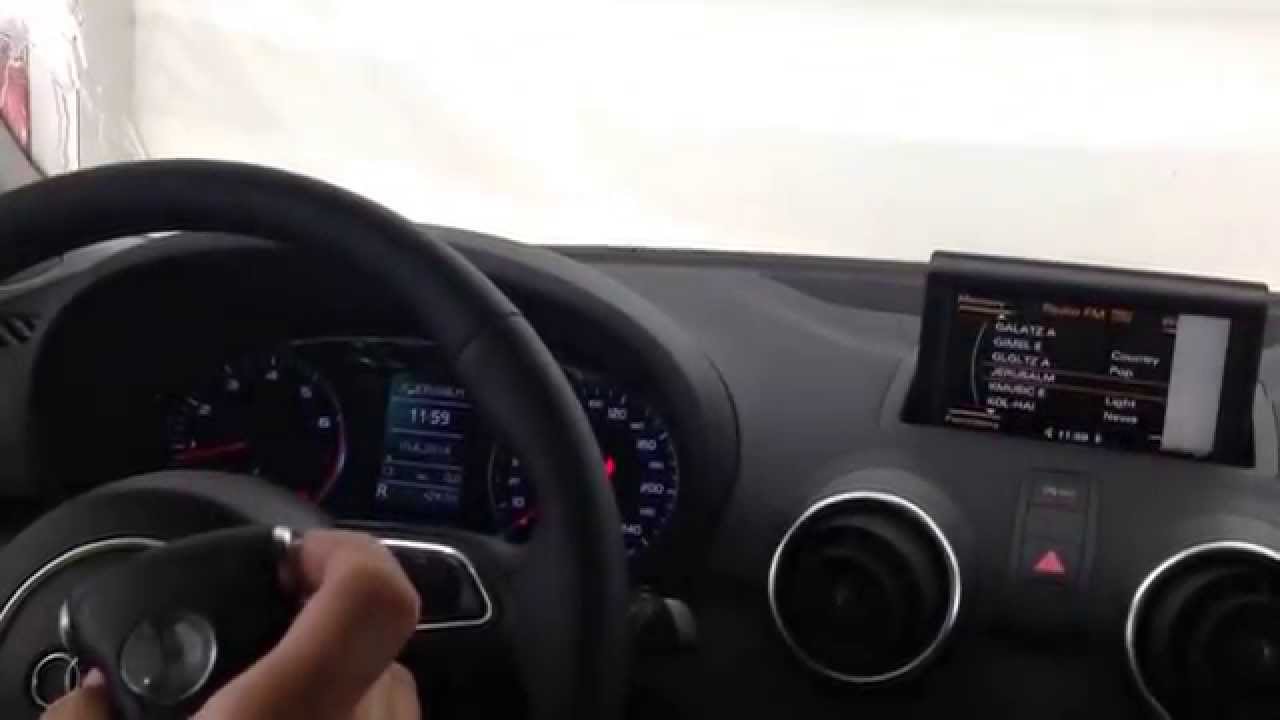 AUDI A1 CAN-Bus Gateway - YouTube