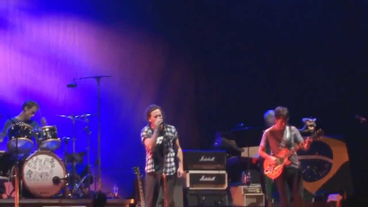 Pearl Jam - Footsteps, Curitiba 09/11/2011 - YouTube