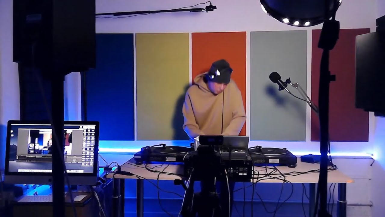 HOUSE Music Saturday Night Live from My DJ Studio in St Petersburg ...