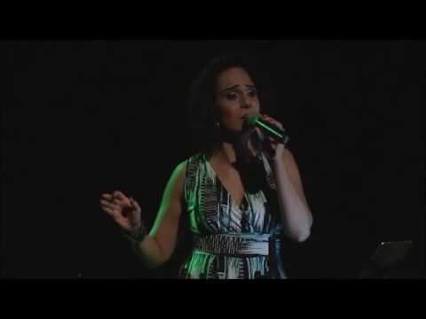 O mundo é um moinho (Cartola) - By Dani Baggio - YouTube