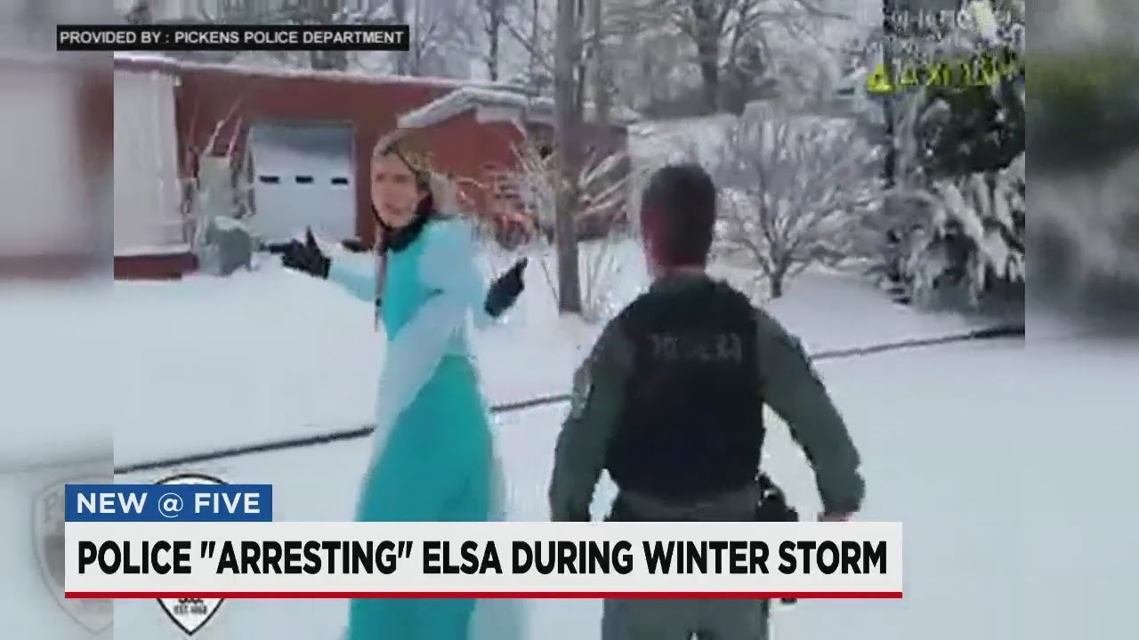 Police "arrest" Elsa following a short chase - YouTube