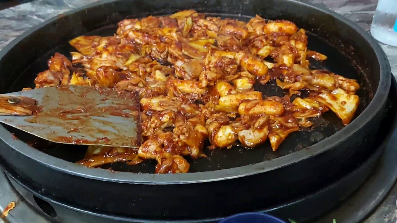 Eating Takkalbi - YouTube