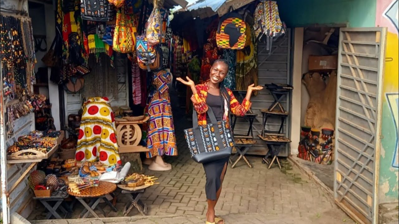 This is where Diaspora's shop in Ghana/ABURI CRAFT VILLAGE.... - YouTube