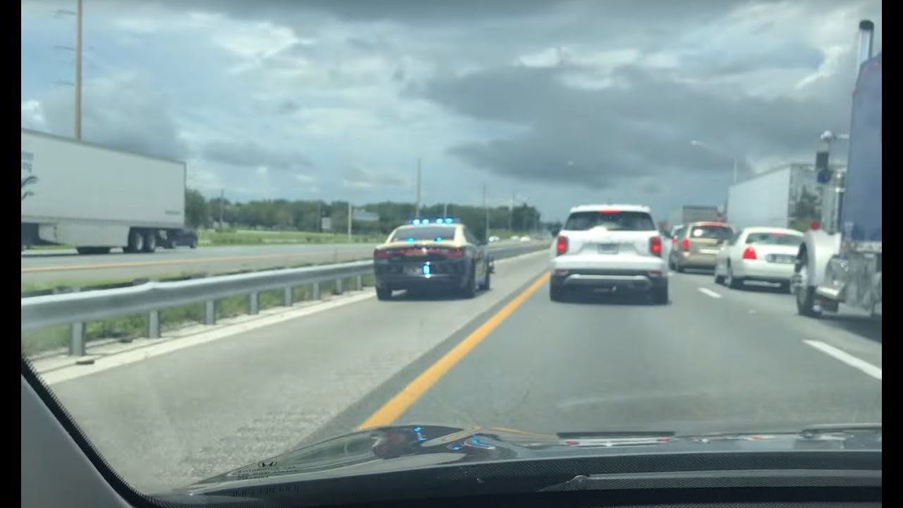 Florida Highway Patrol State Trooper responding to Traffic accident on ...