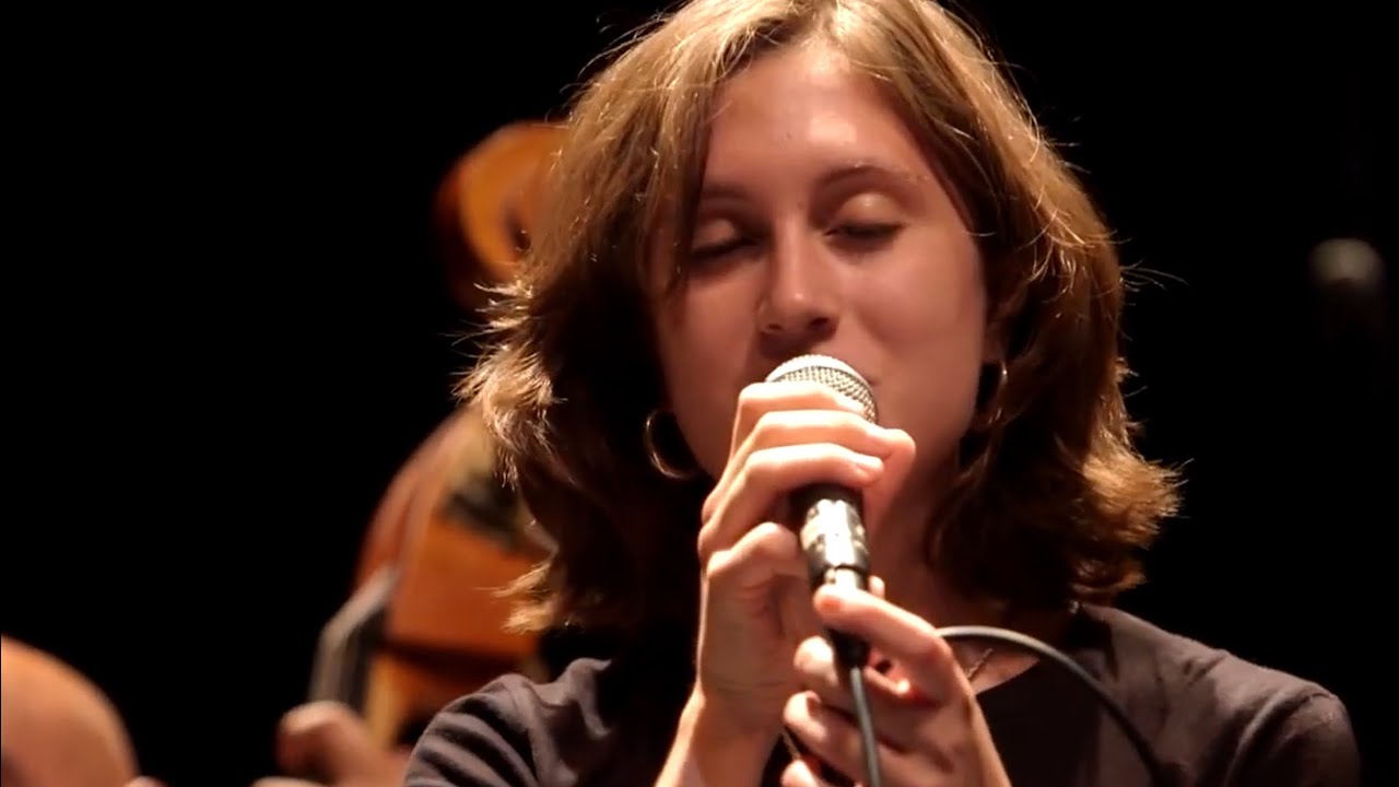 “O Barquinho” Èlia Bastida with Joan Chamorro Quartet feat. Enrique ...