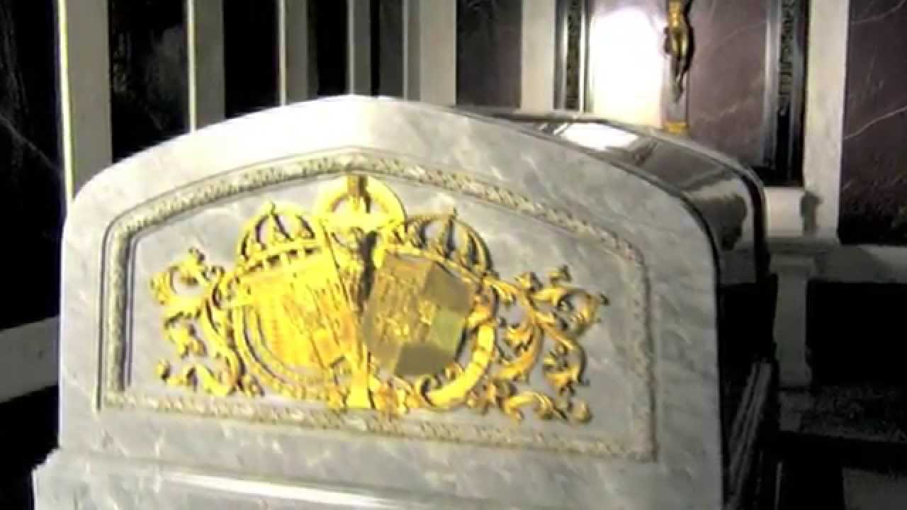 Kings Queens Princes Royal Pantheon Cemetery Tomb Crypt El Escorial by ...