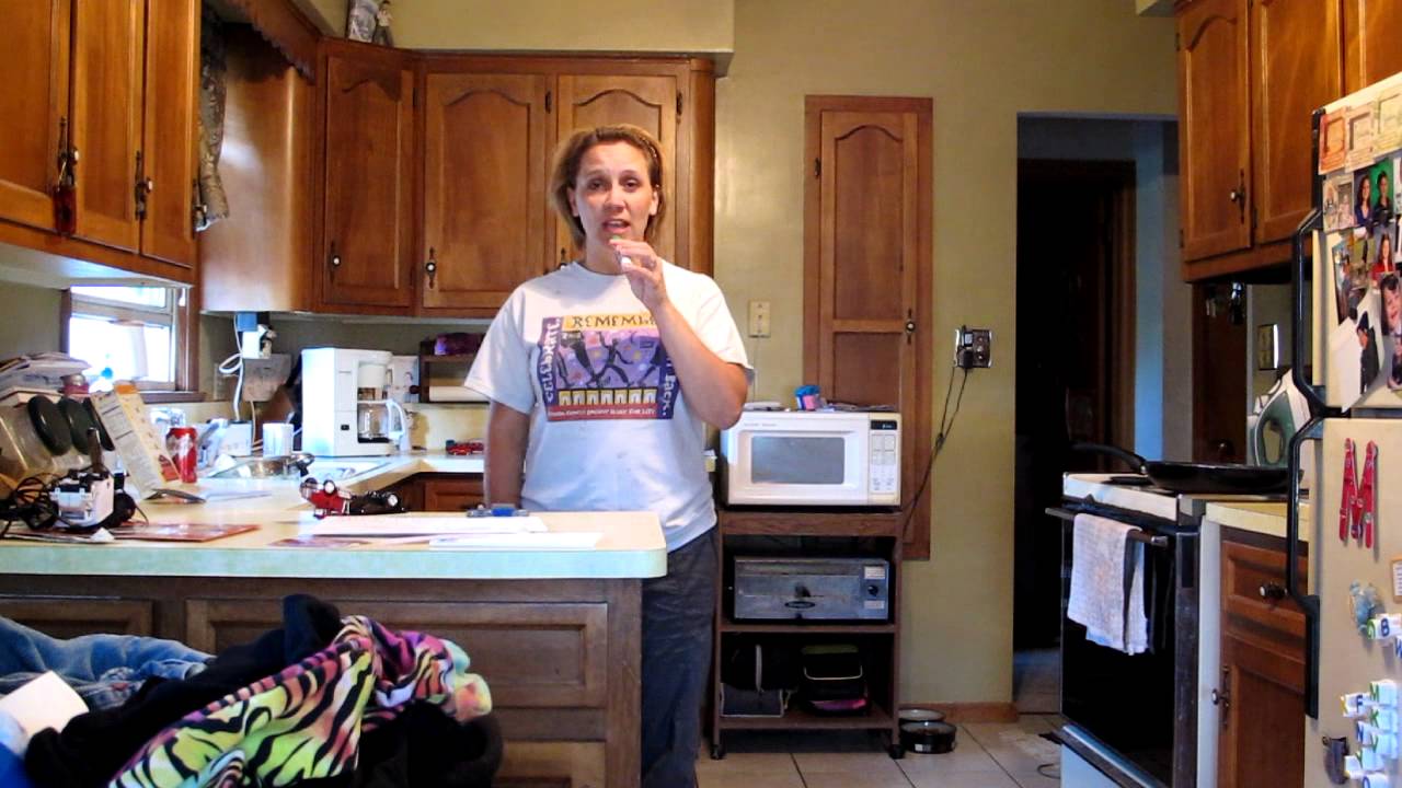 Kitchen Concert - YouTube