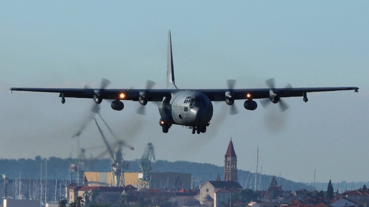 Lockheed C-130H Hercules Close-Up Landing - Netherlands Air Force ...