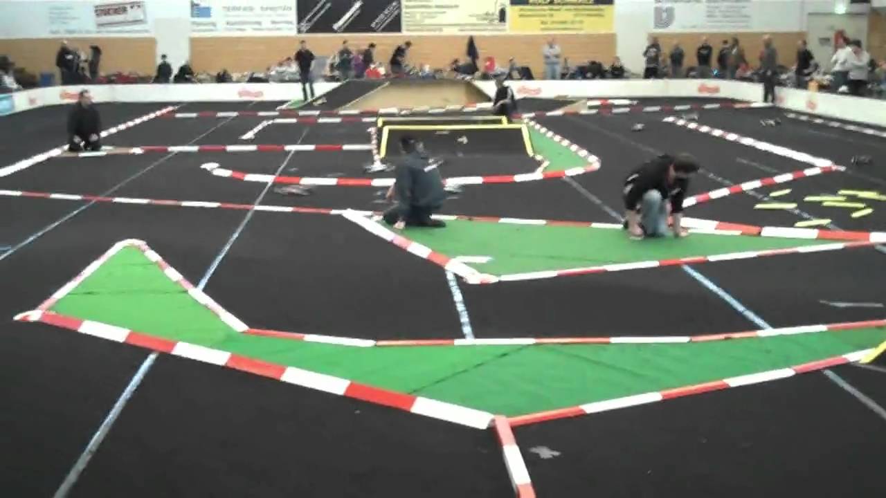 1. A-Final 2WD RC Car Indoor Offroad Race Stäfa 2010 - YouTube