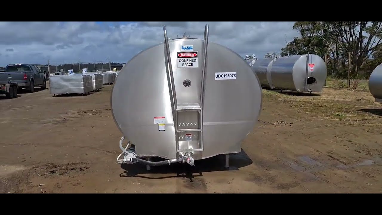 VAT 626 - STAINLESS STEEL TANK, MILK VAT 7700lt - YouTube