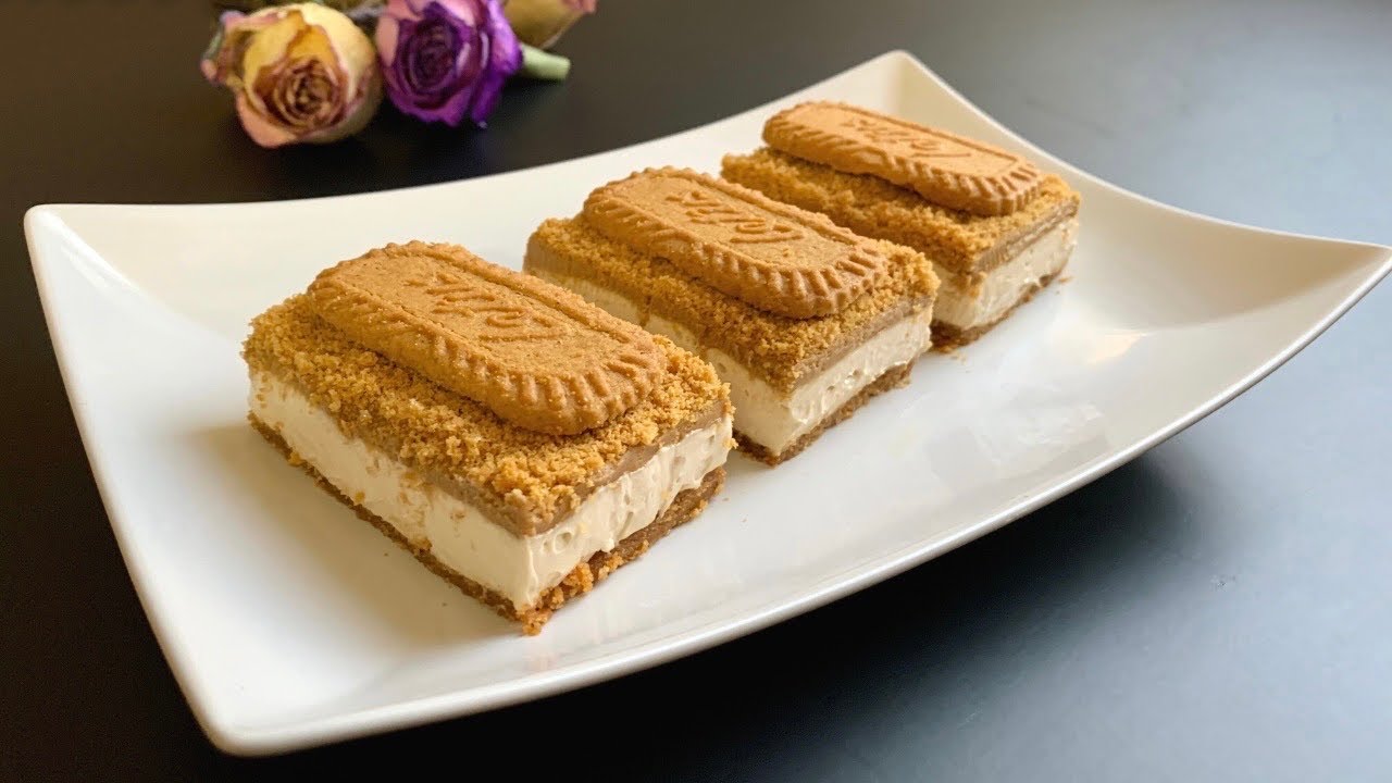 No-Bake Biscoff Cheesecake Bars / Easy no bake Lotus Biscoff cheesecake ...