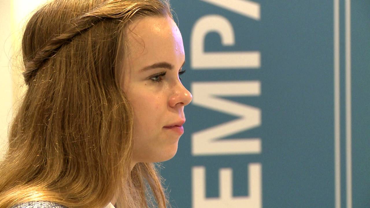 Meine Position ist spitze! – Schülerin Elisabeth Hahn leitet die ...