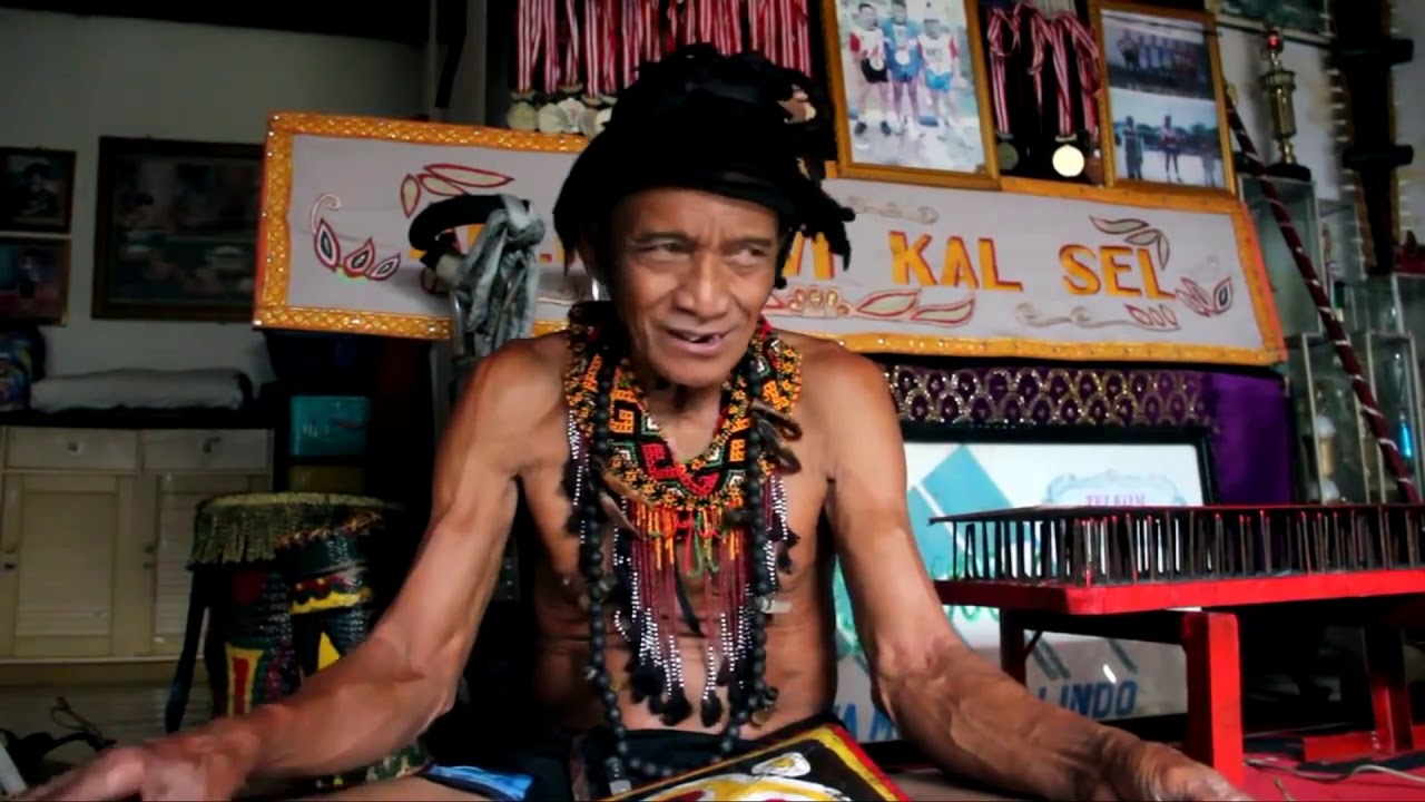 Sang Kai api asal kalimantan selatan - YouTube