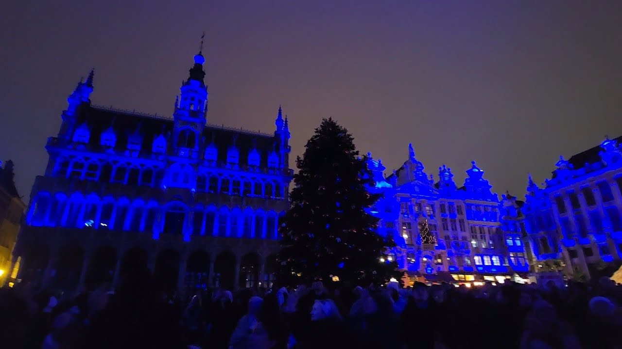 Light Show at the Grand Palace in Brussels - YouTube