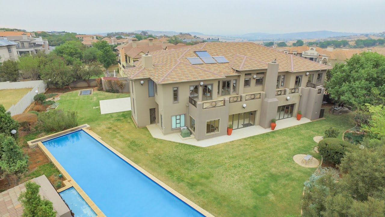 14 Sunbird, Meyersdal Eco Estate - YouTube