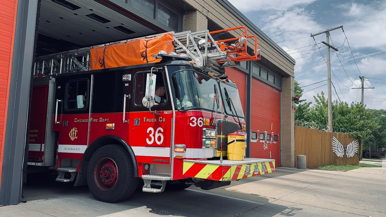 chicago fire department ambulance 34 Truck 36 responding - YouTube