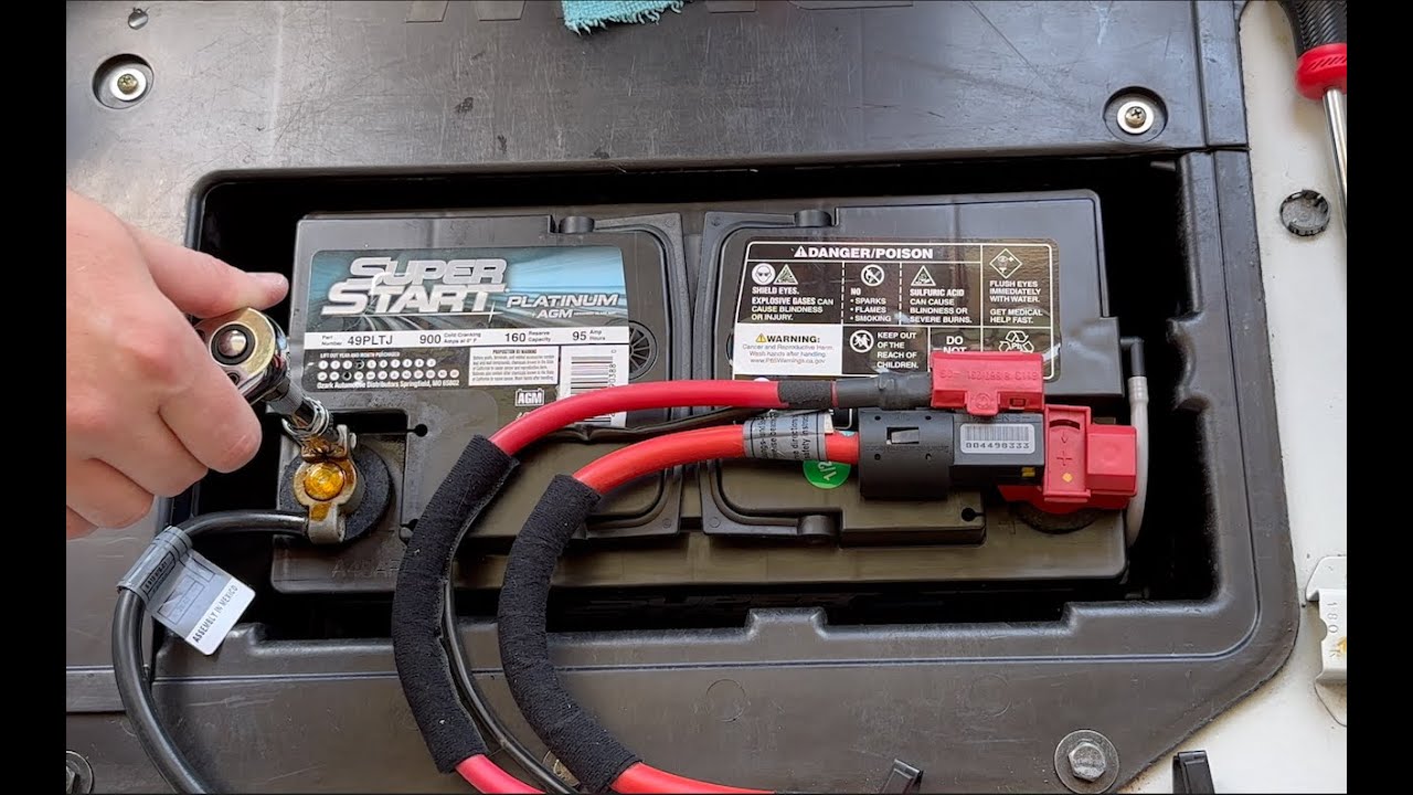 Proper Battery Installation 2005 BMW X5 e53 - YouTube