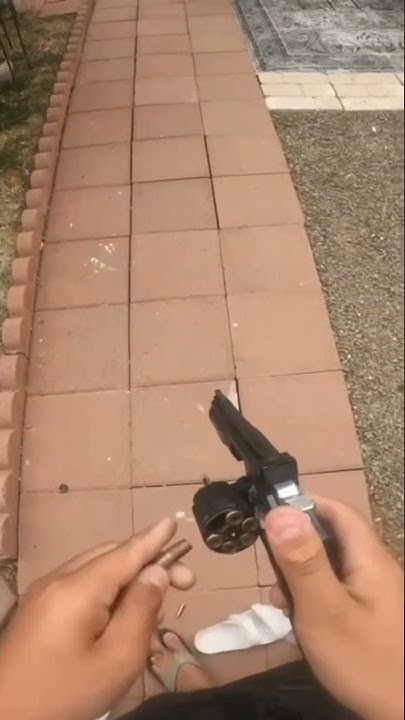 FASTEST REVOLVER RELOAD!!! - YouTube