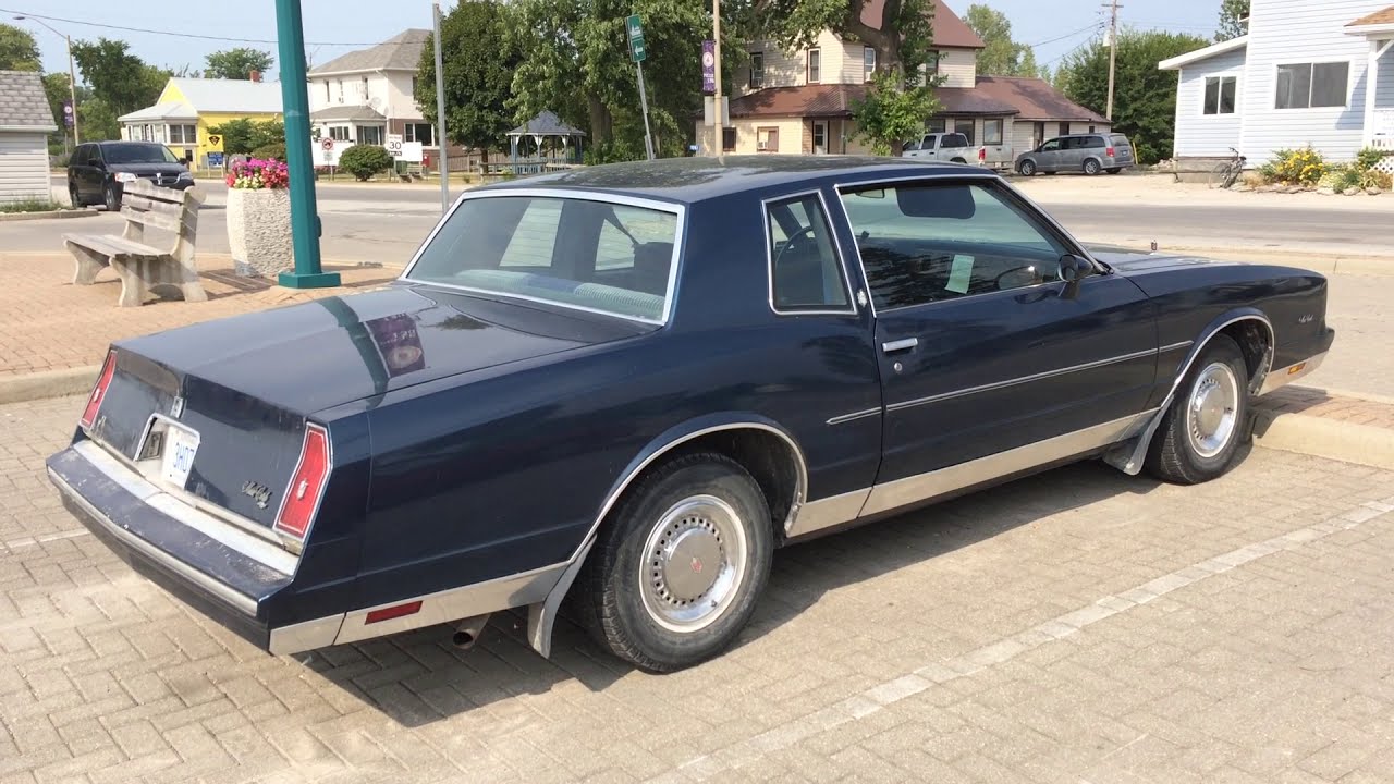 Vintage Chevrolet Monte Carlo 360 Degrees Walk Around the Car - YouTube