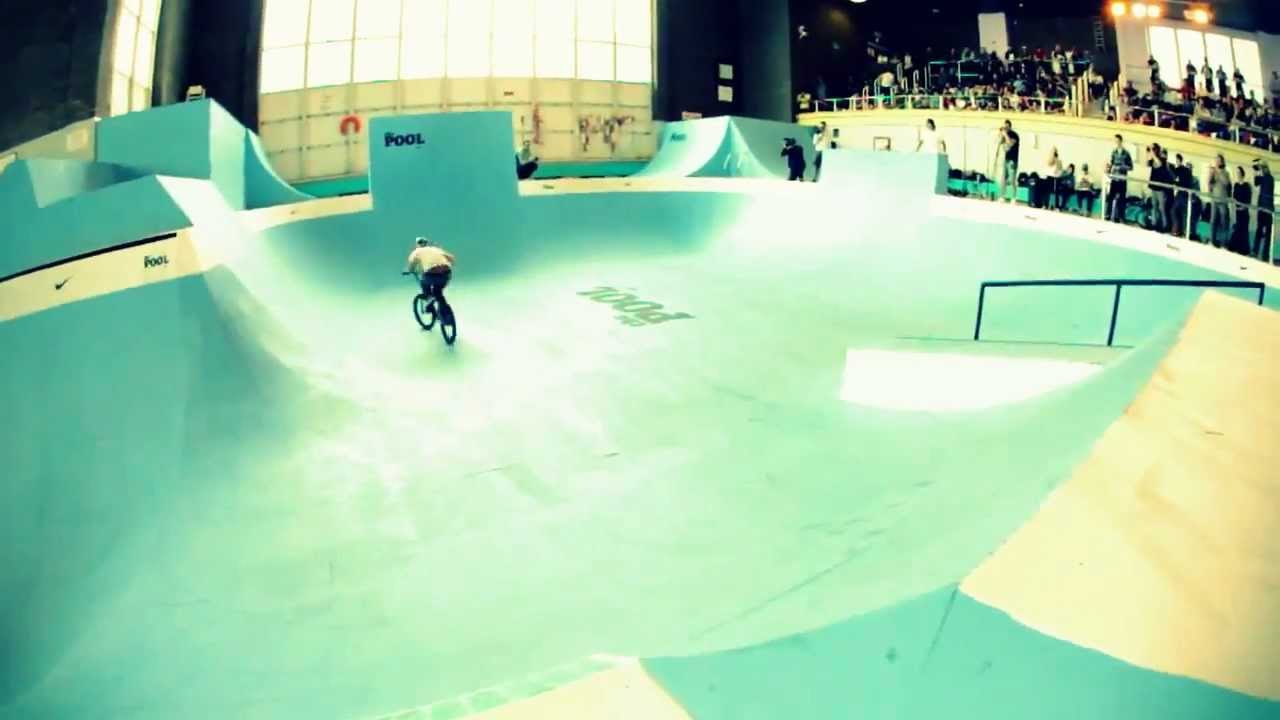 Nike 6.0 - the POOL - YouTube