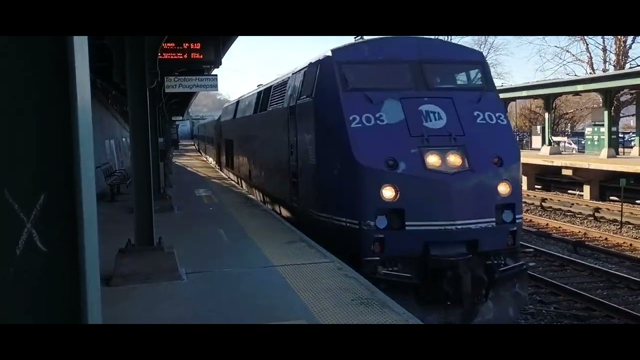 Dobbs Ferry, NY up-close - MNR slow express, December 21, 2023 - YouTube