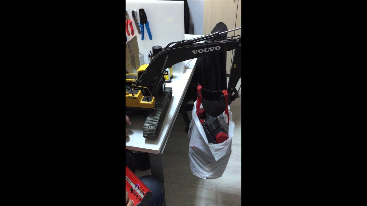 VOLVO EC480D Excavator - YouTube