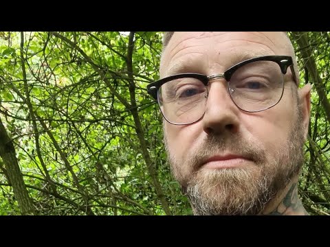Peaky Dippers Bottle Digging Live - YouTube