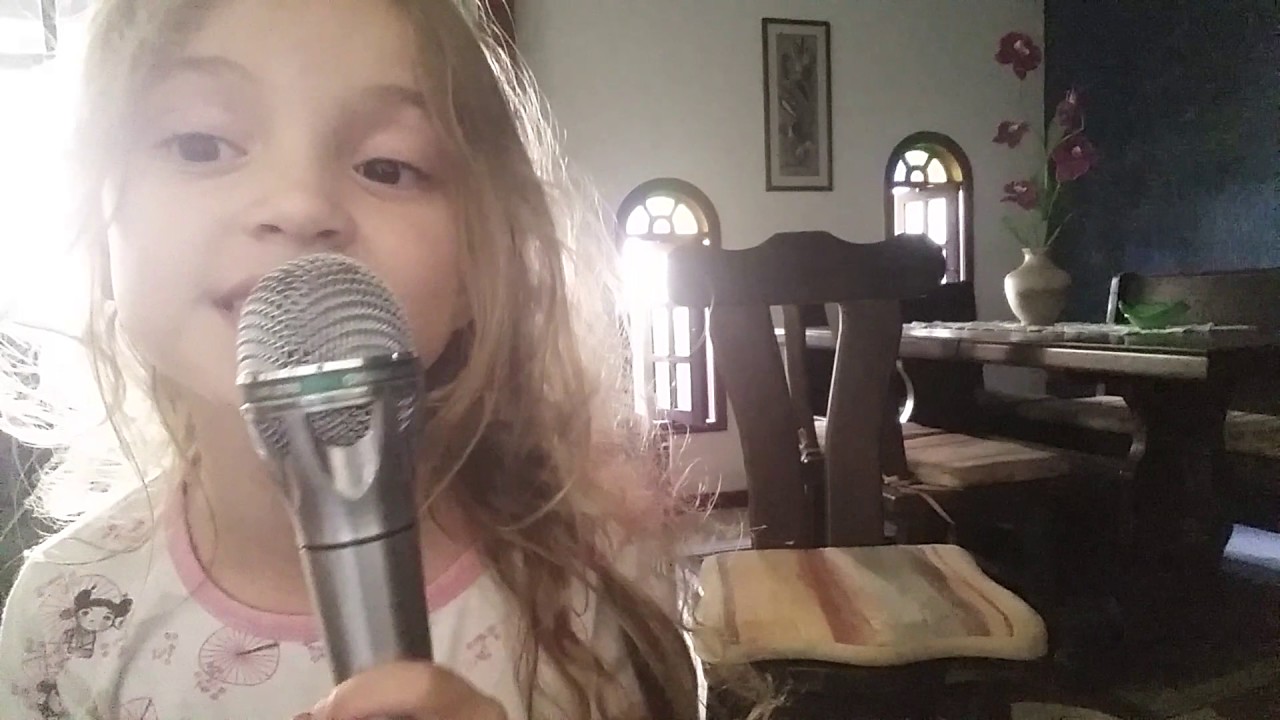 Brincando Com Minha Irmã Youtube