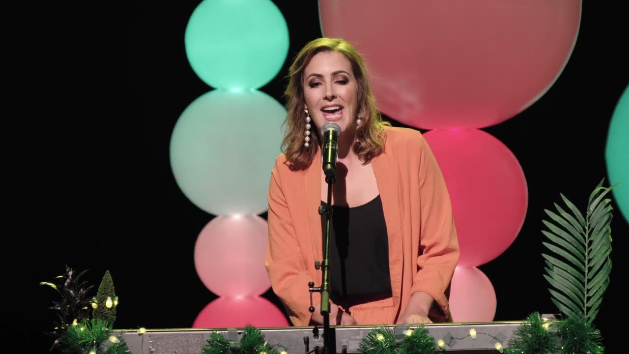 Hayley Sproull - Best Foods Christmas Comedy Gala 2020 - YouTube