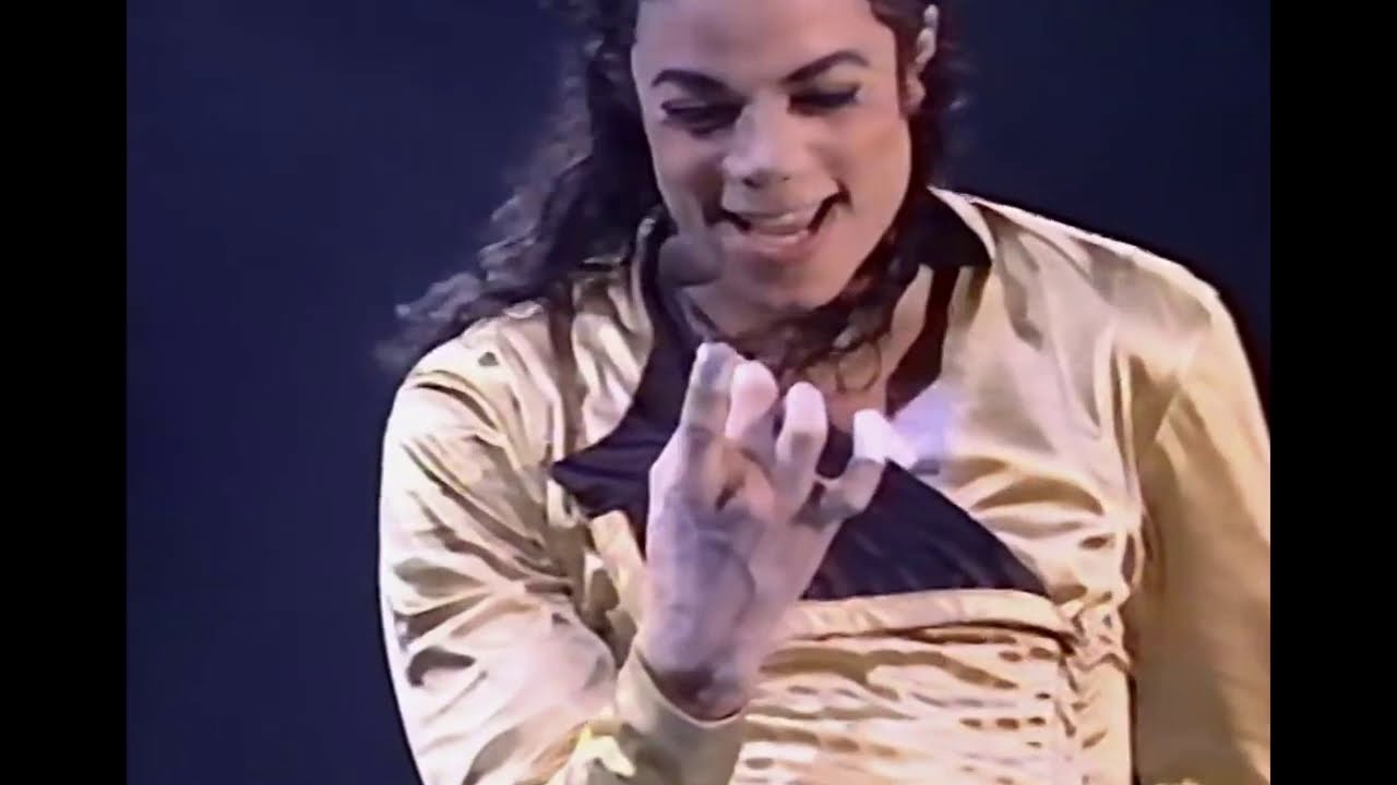 Michael Jackson | Butterflies (Live Video Version) - YouTube