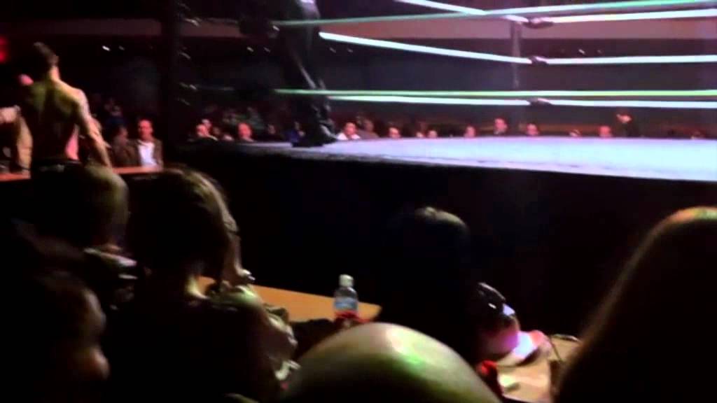Reggie Watson [C] Vs Tyson - IWA Heavyweight Championship - YouTube