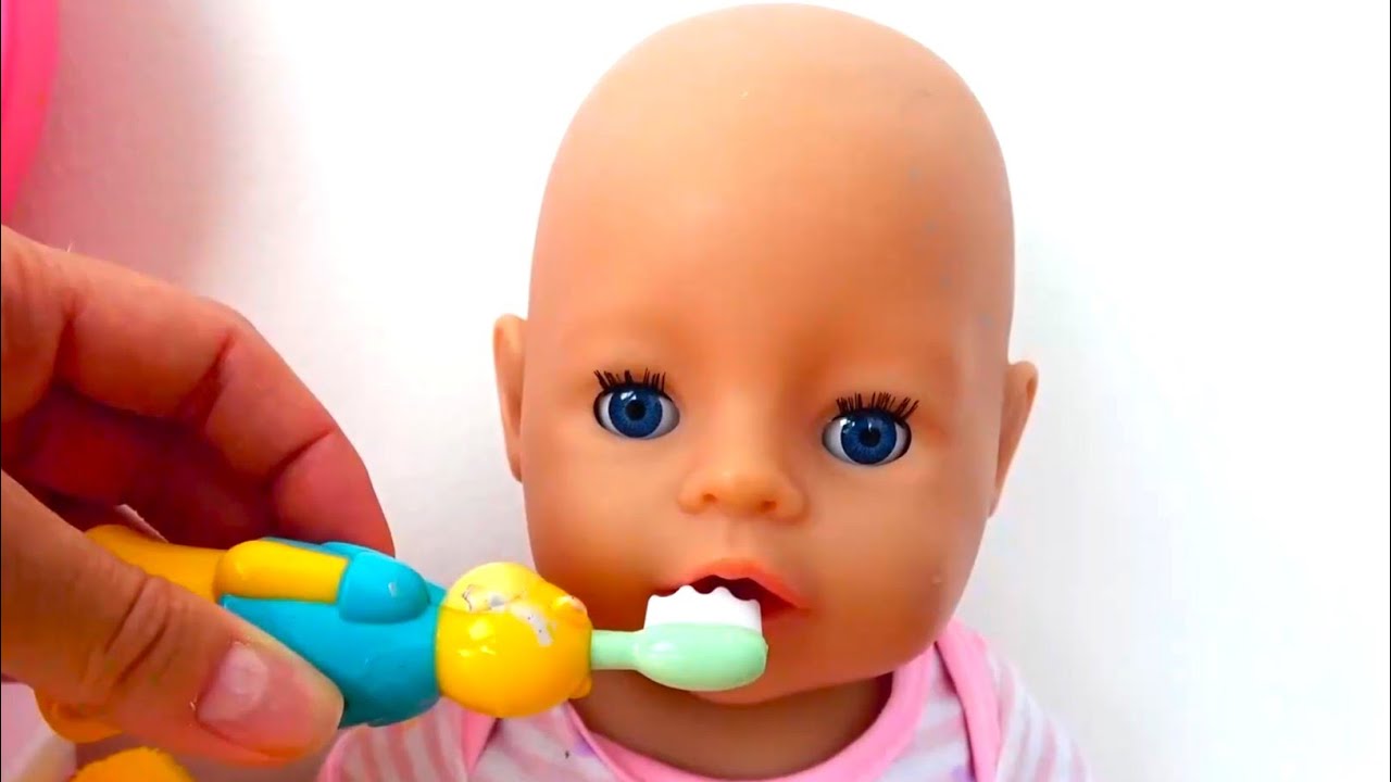 Morning routine with Baby Born Alive video for kids - YouTube