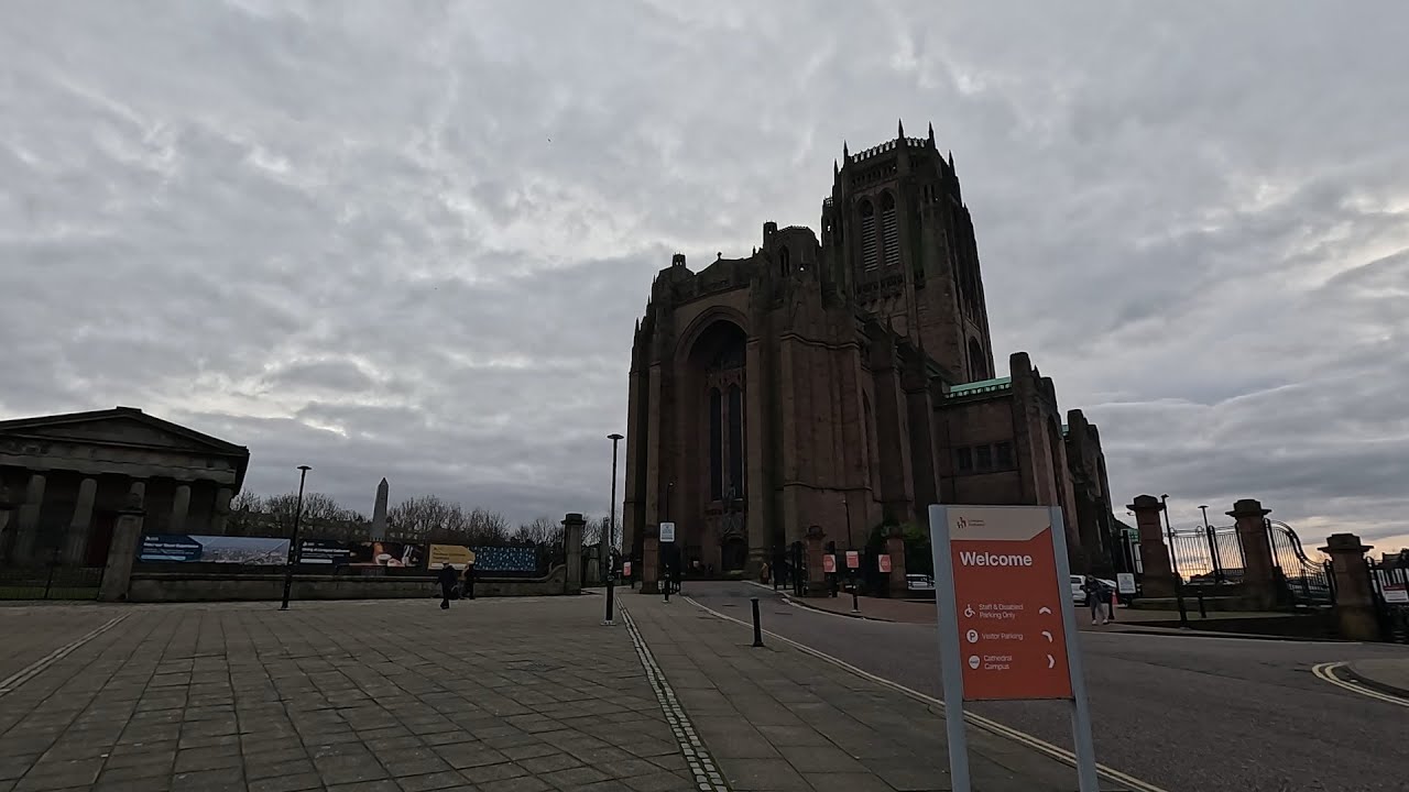 Visiting Liverpool, Merry Christmas! - YouTube