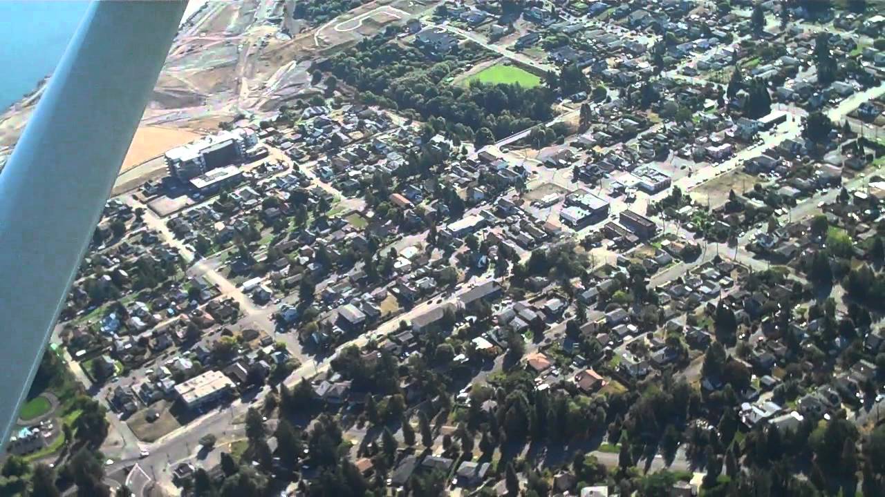 Flying over Tacoma, Washington's Point Defiance park. - YouTube