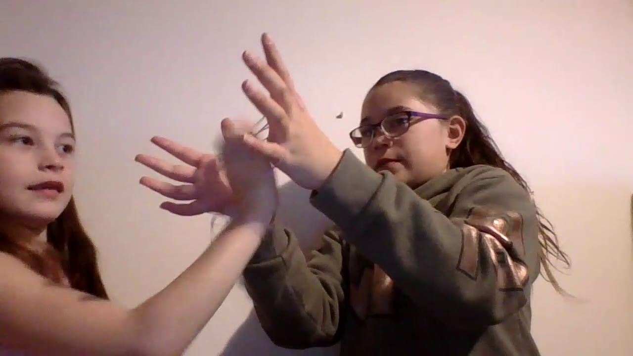 String Finger Games First Video YAY - YouTube