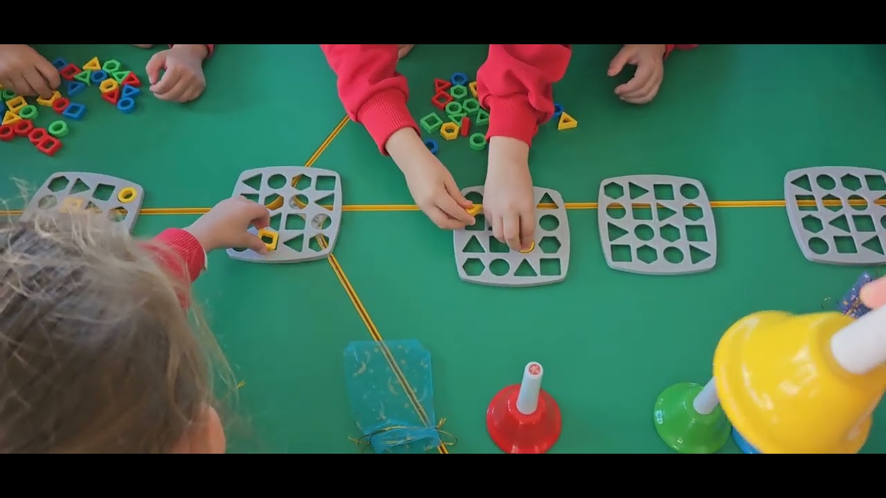 Juego musical de formas, colores y notas. - YouTube