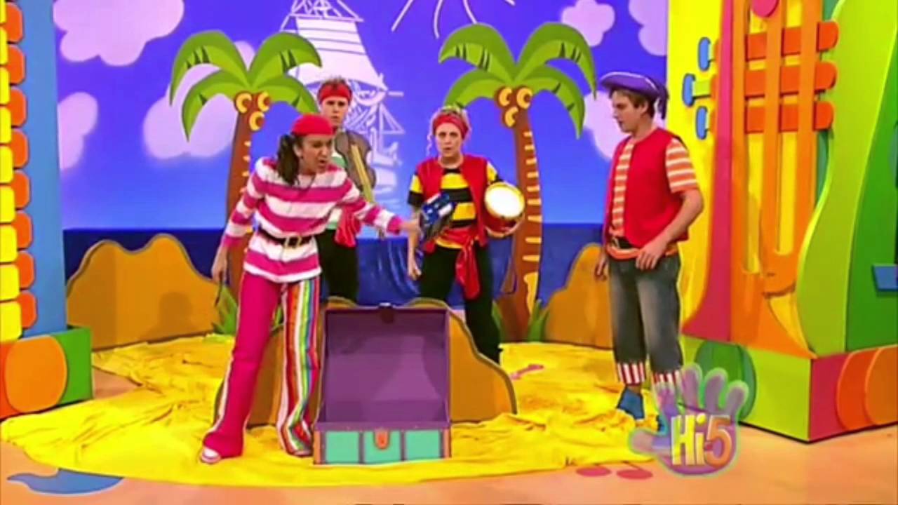 Captain Tinbad & His Pirate Crew Digs for Treasure - YouTube