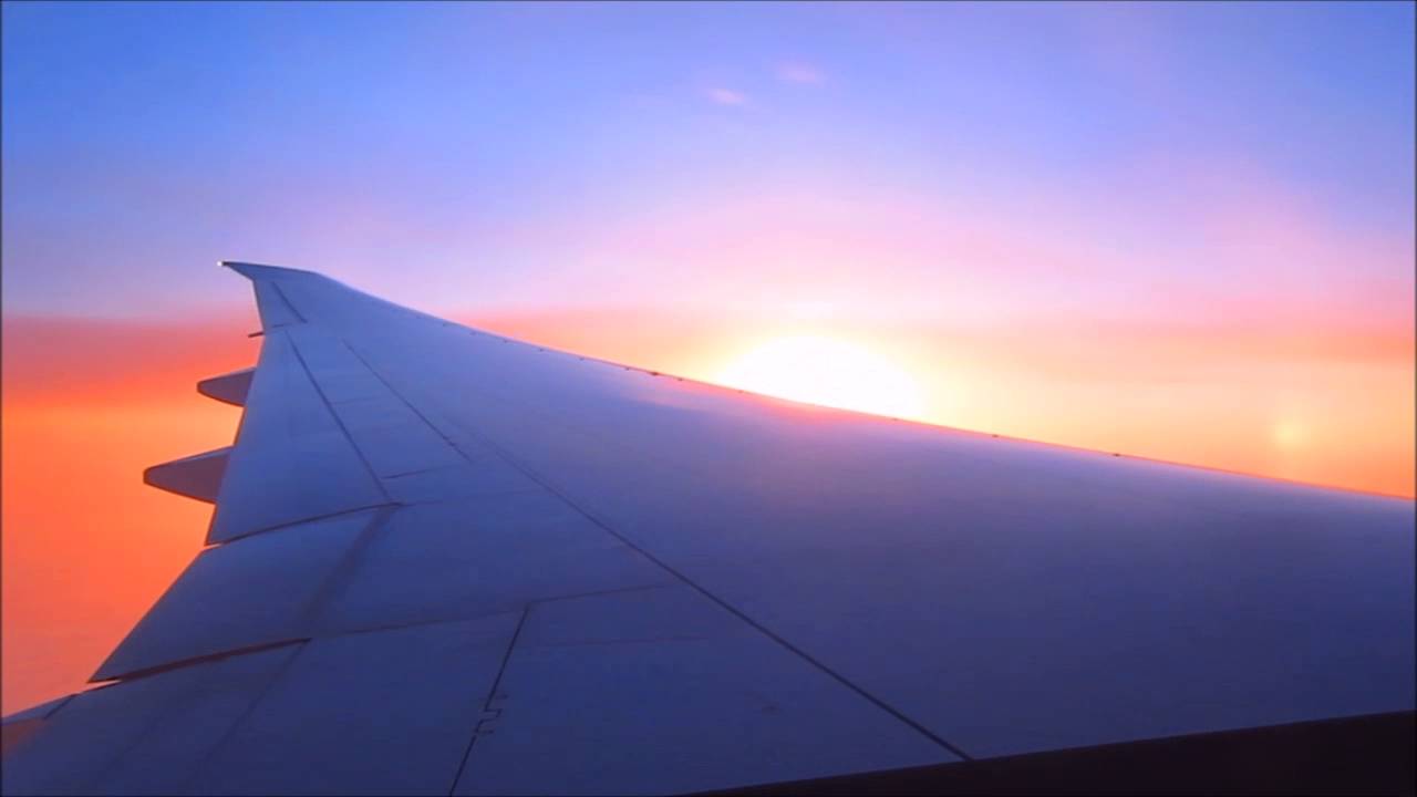 EMIRATES Boeing 777-300ER Sunset Flight - YouTube