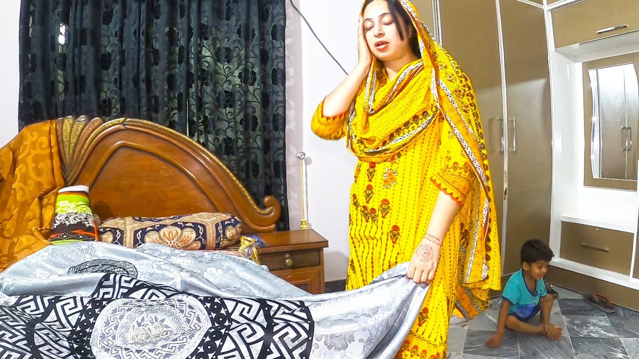 Achanak Begum ko Kiya Howa 👄Mintoo family Vlogs - YouTube