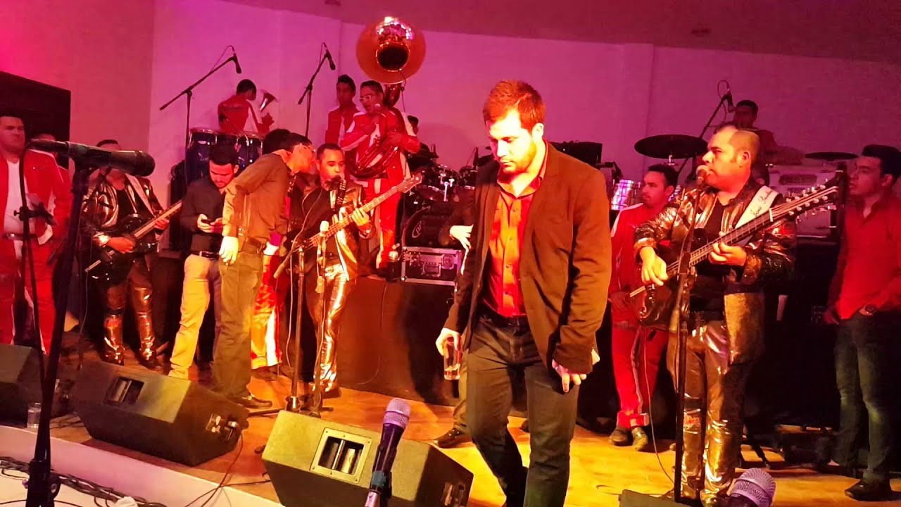 Grupo Fernandez FT Los Nuevos Rebeldes - YouTube