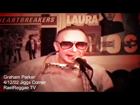 Graham Parker 4 12 02 Jiggs Corner Butler NJ solo - YouTube