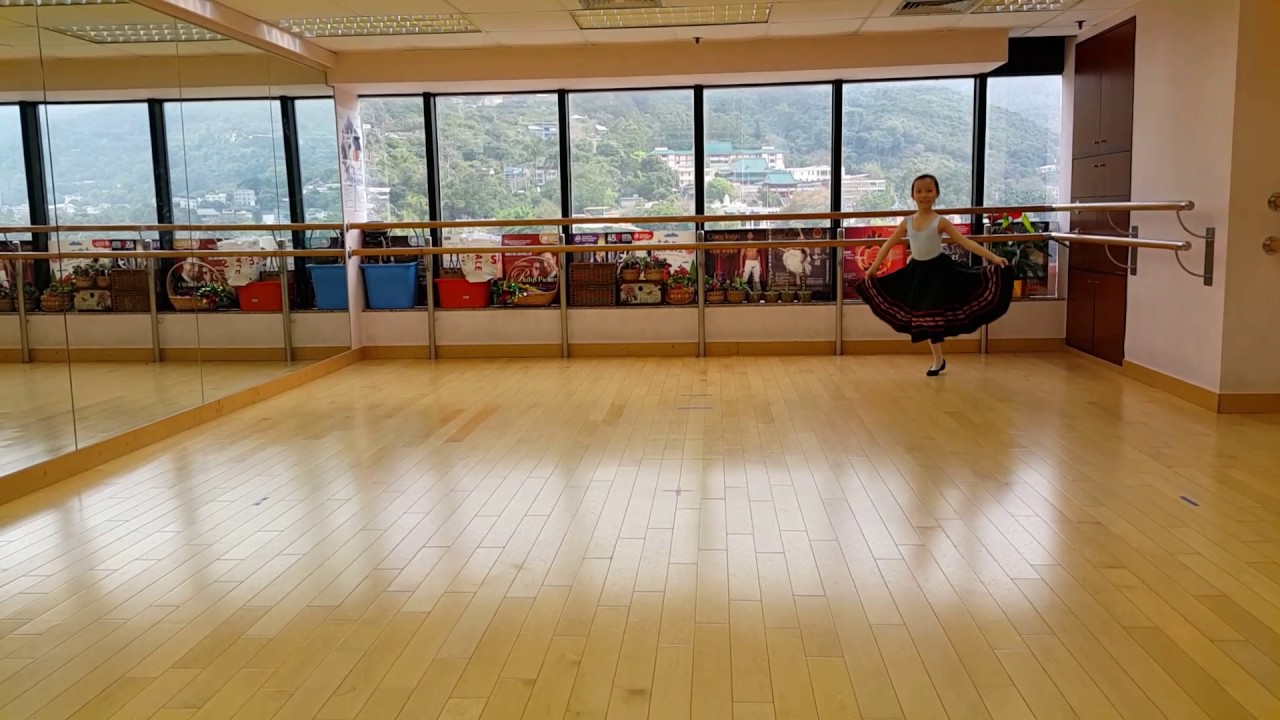 Ballet-RAD-Grade 2-Dance D - YouTube