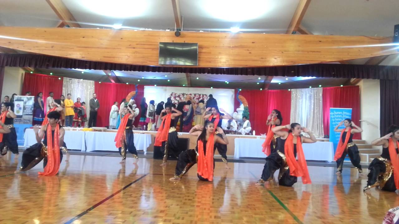 Indiance performance at Malaeola hall. Well done guys♡♡ - YouTube