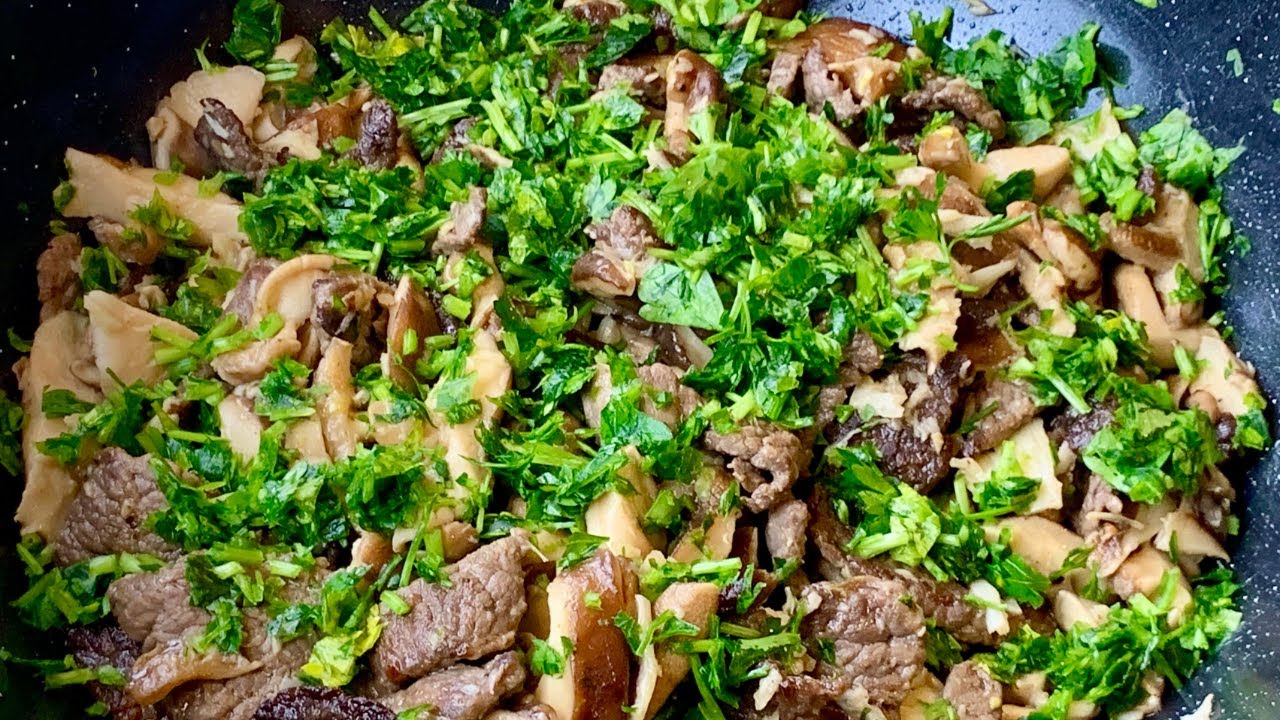 Quick Shiitake Beef Stir-Fry 💪🍄 — Super Tasty & Packed with Immune ...
