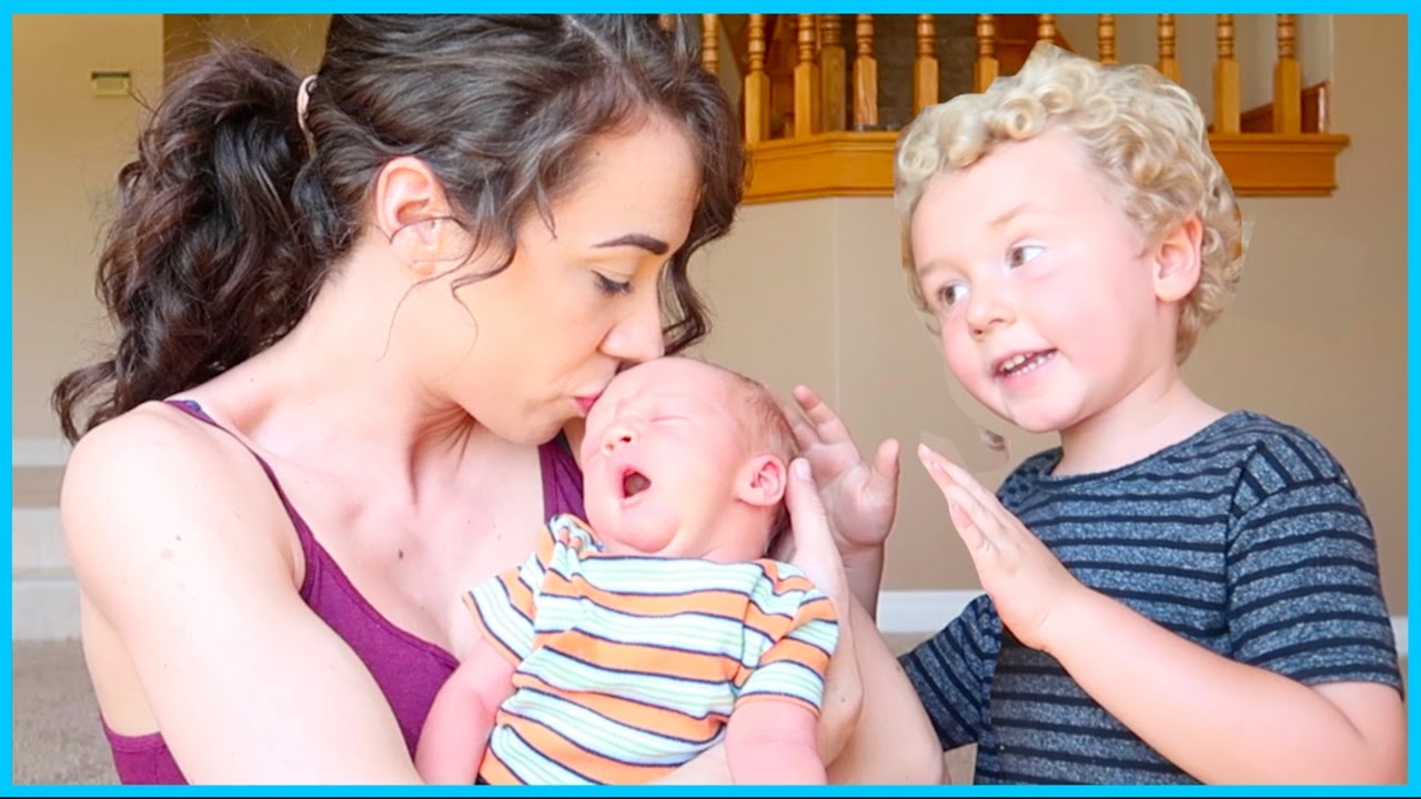 A NEW BABY BALLINGER & 5 MILLION SUBSCRIBERS! - YouTube